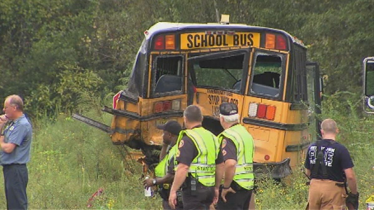 North Florida school bus crash leaves 10 injured